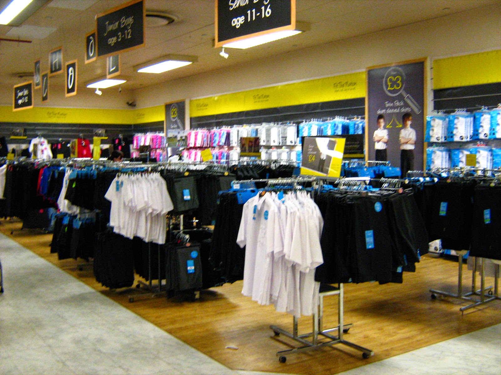 Visual Merchandising 101: BHS Back To School