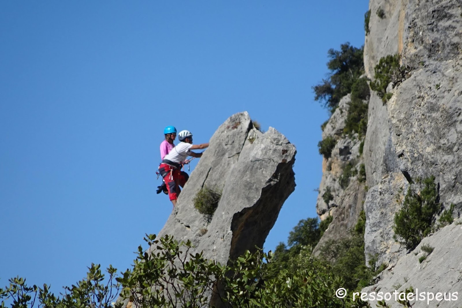 res sota els peus: Ruta circular al roc de Galliner, a la muntanya d'Alinyà