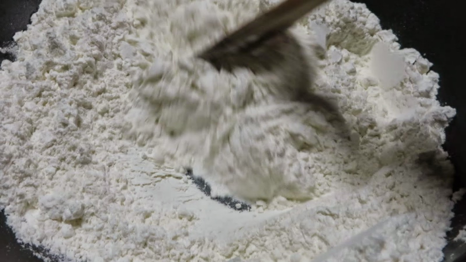 "Nette Cooking": "Polvoron"