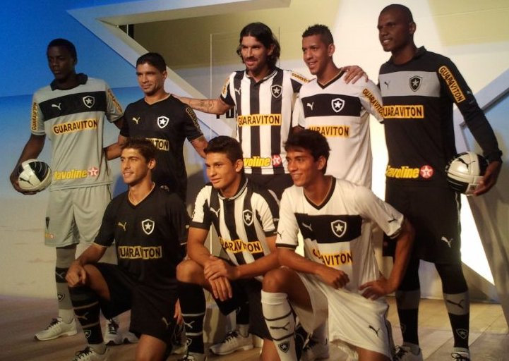 Botafogo apresenta os novos uniformes da Puma - Show de Camisas