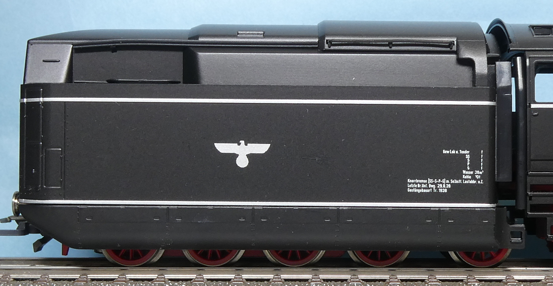 ドイツ国鉄 DRG 急行用蒸気機関車 BR 01.10 1001号機 (ROCO 63205)