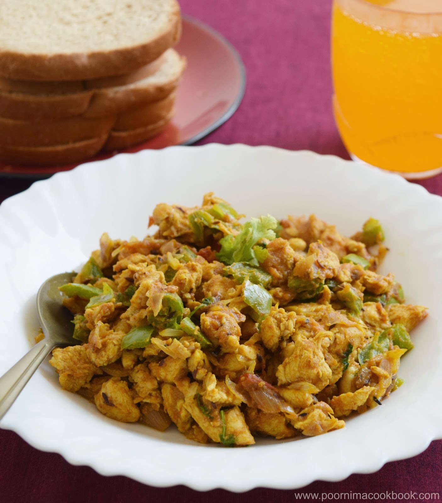 Poornima's Cook Book: Capsicum Chicken Curry - Indian Style