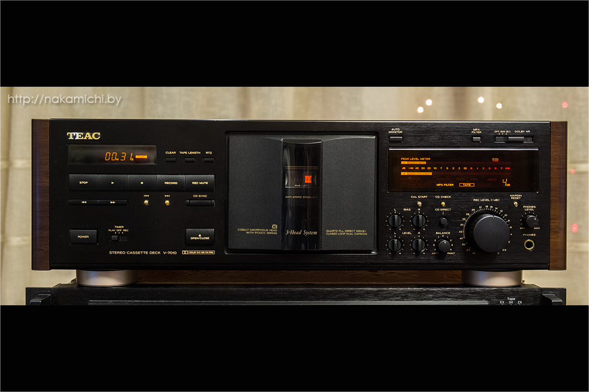 Vintage Audio: TEAC V-7010 Stereo Cassette Deck