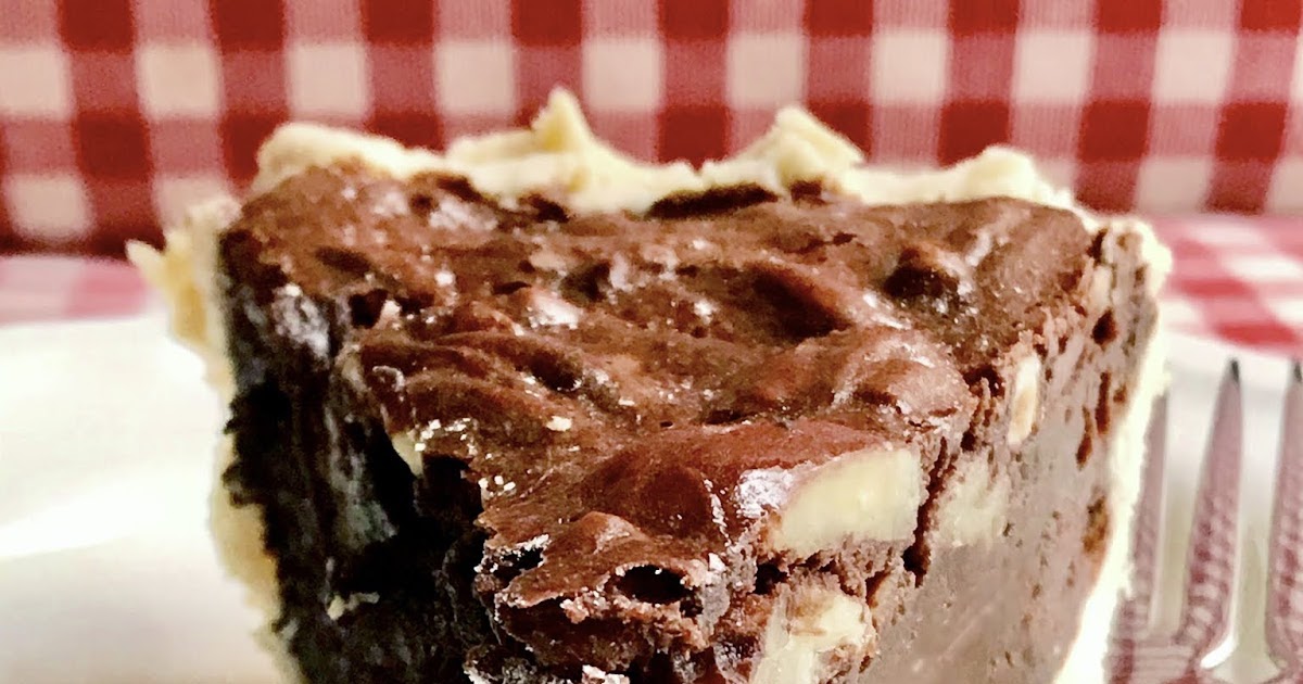 Blue Ribbon Kitchen: Chocolate Fudge Pie