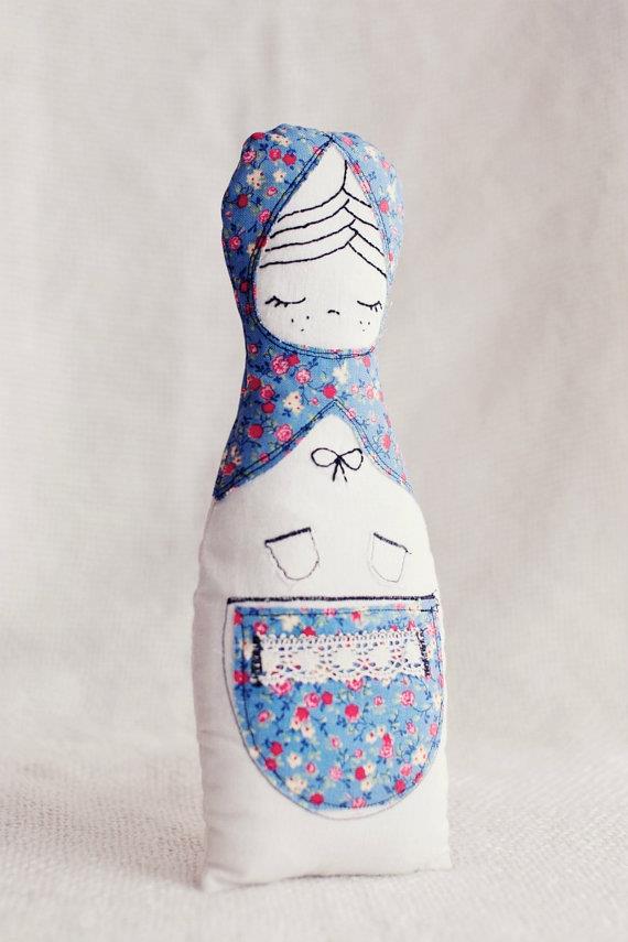 Matrioshka - papusi handmade - Nasturelul fermecat - jucarii handmade