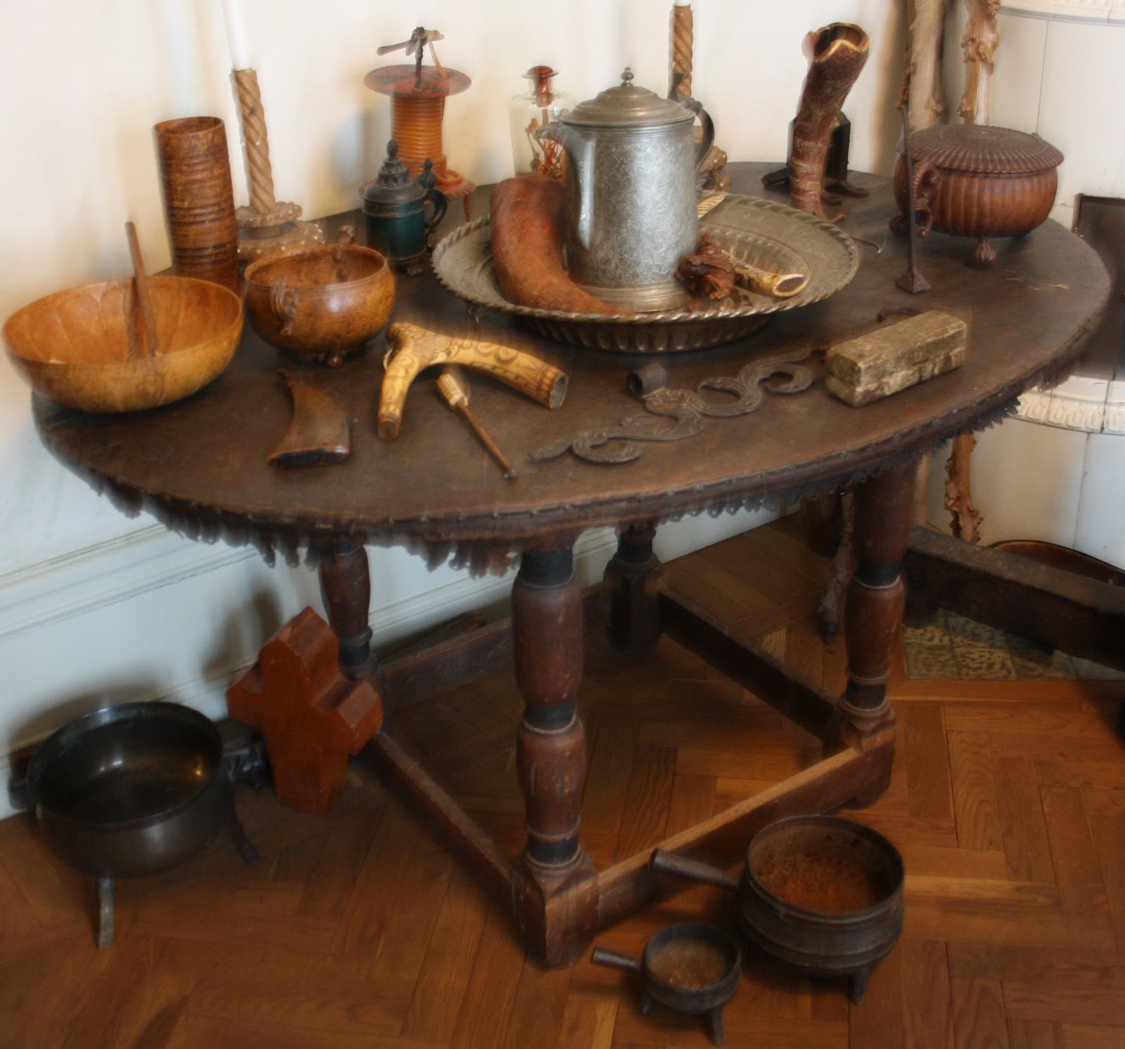 S:t Olofs Antik o Bok Blogg: Private Treaty - hos Lars Broberg