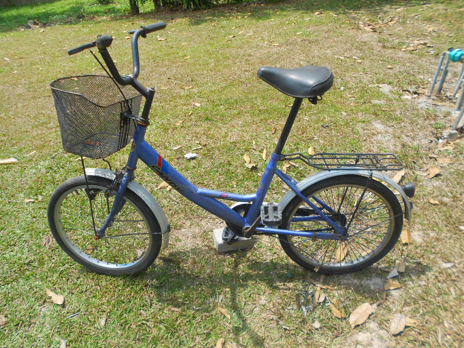 Jualan Basikal Terpakai: Basikal Terpakai dan Baru (BMX)