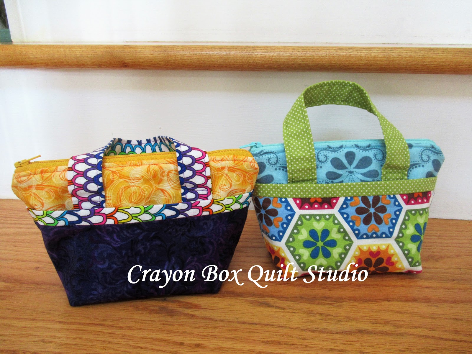 Crayon Box Quilt Studio: More mini totes for January birthdays