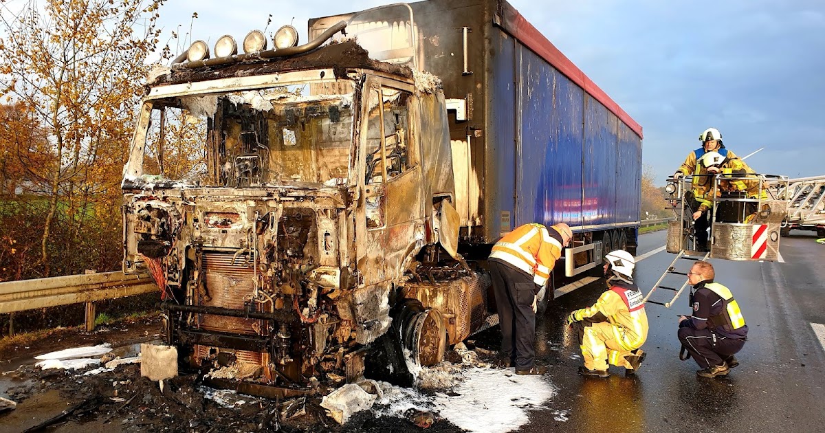 nrw-aktuell.tv: Lkw-Brand A31 bei Bottrop - Lkw-Fahrerin stoppte Laster auf Standspur und ...