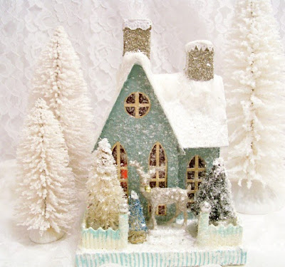 4 the love of wood: 12 MINI CHRISTMAS HOUSE DISPLAYS for the holidays