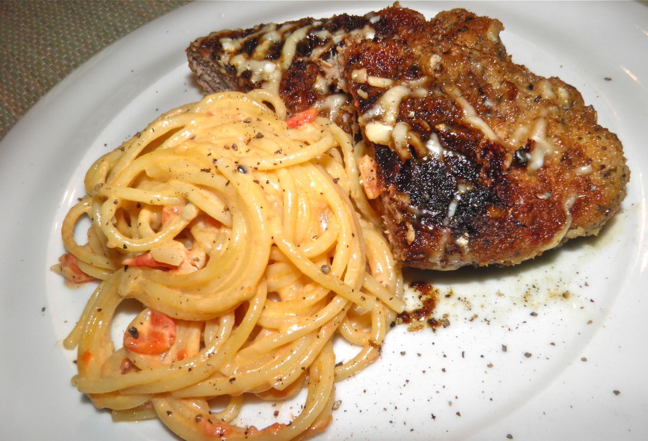 Docaitta Lifestyle: Recipes: Italian Herbed Pork & Garlic Tomato Cream ...