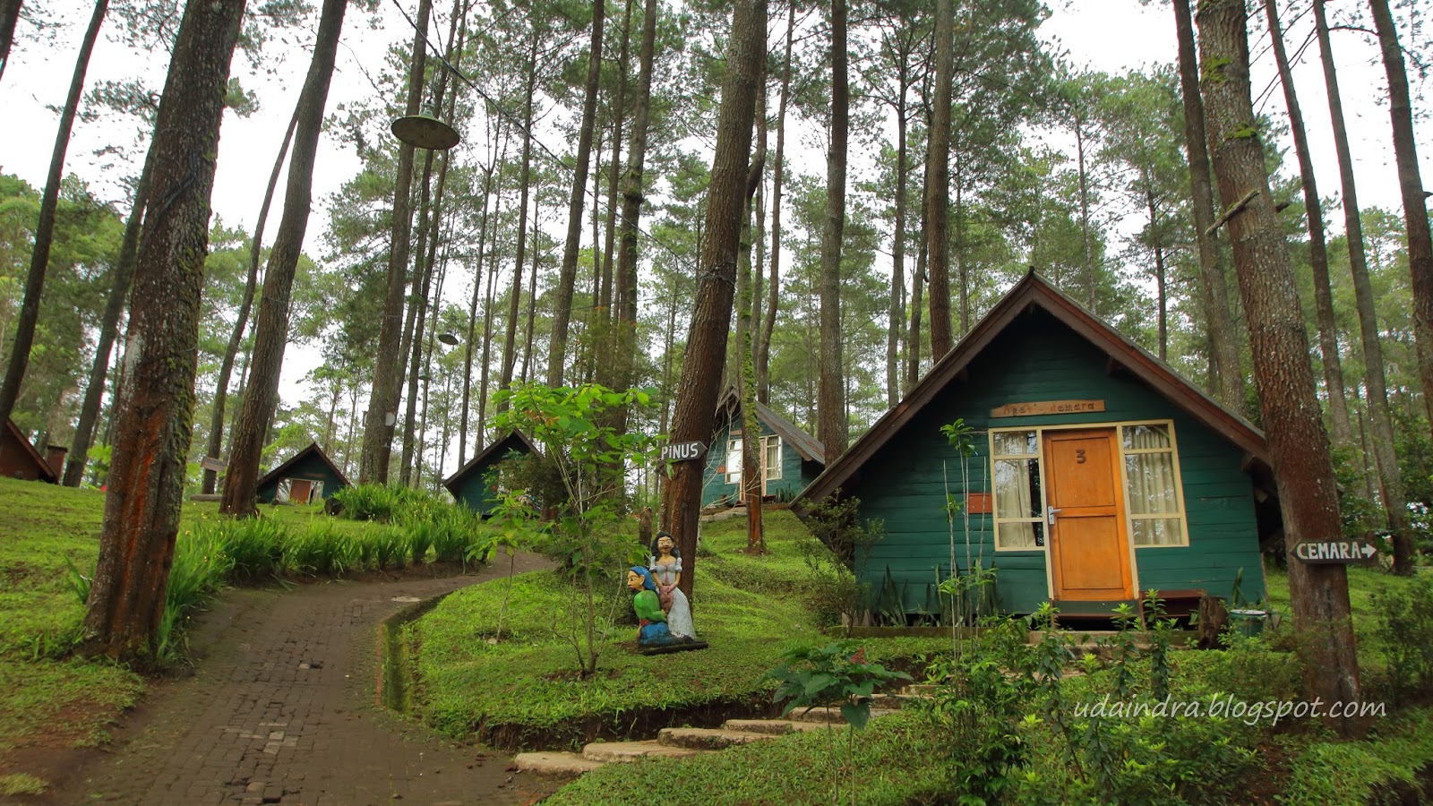 Taman Wisata Grafika Cikole Lembang - Tempat dan Objek Wisata Indonesia 💕