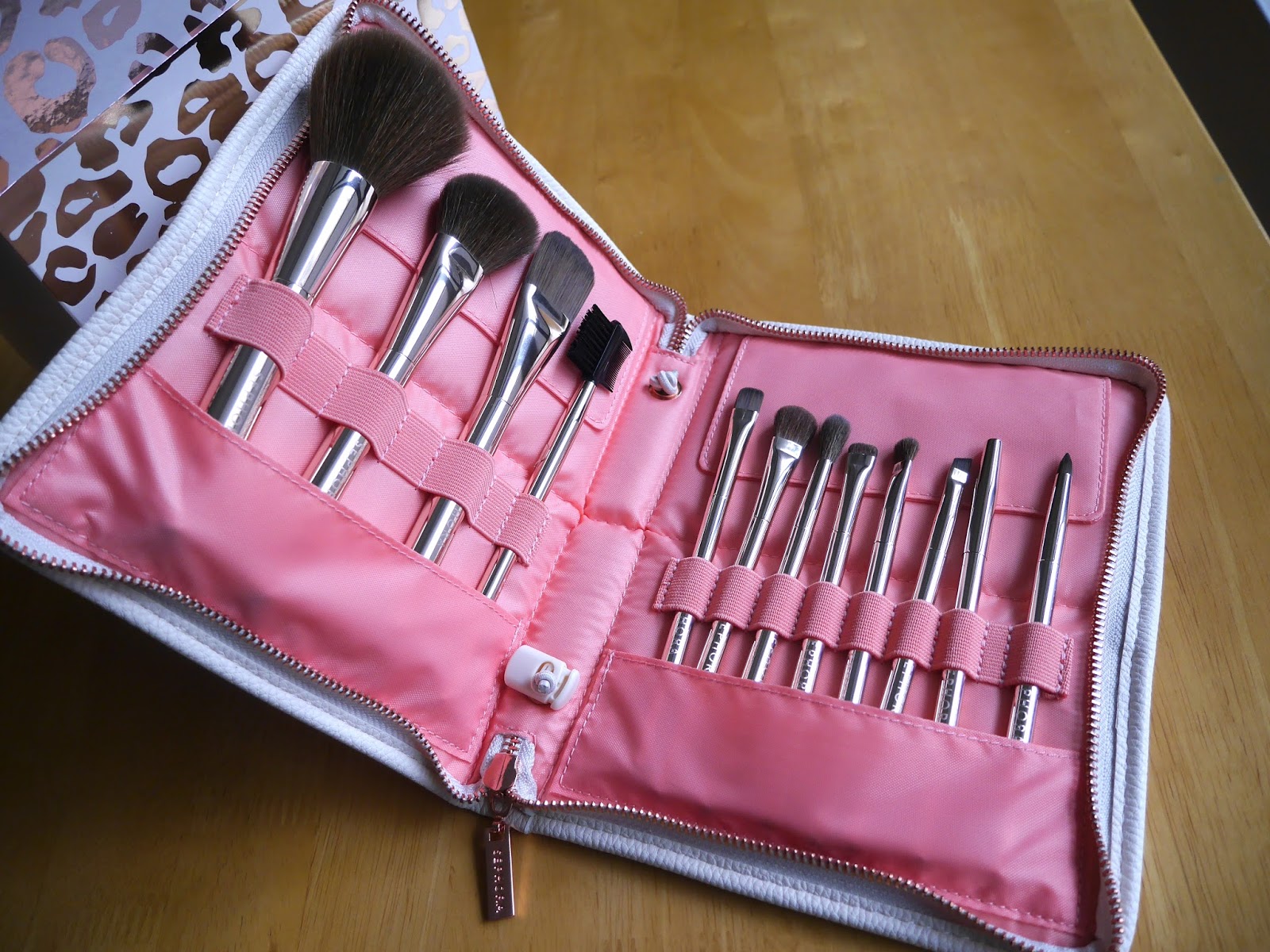 Sephora Stand Up and Shine Brush Set* |A Beautiful Zen