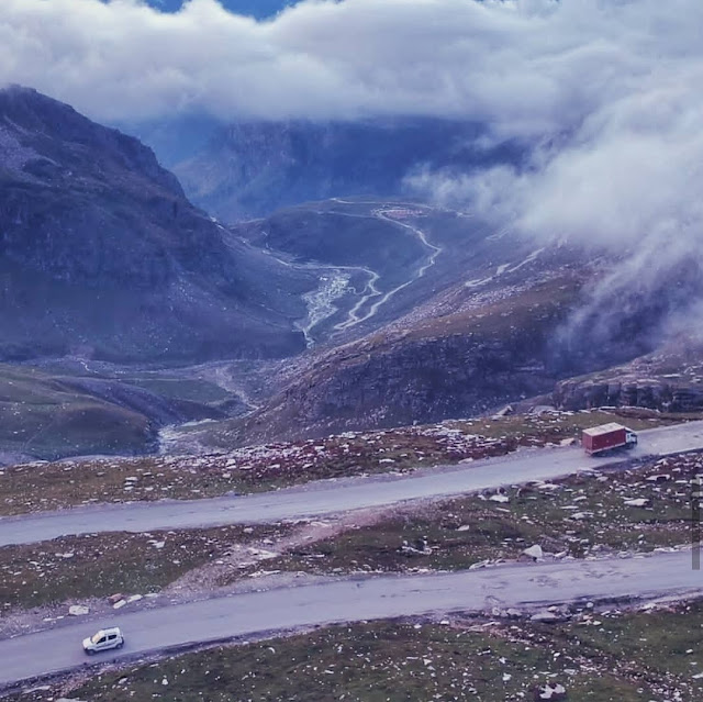 traveltourist: Best tourists places to visit in manali with Images|2020