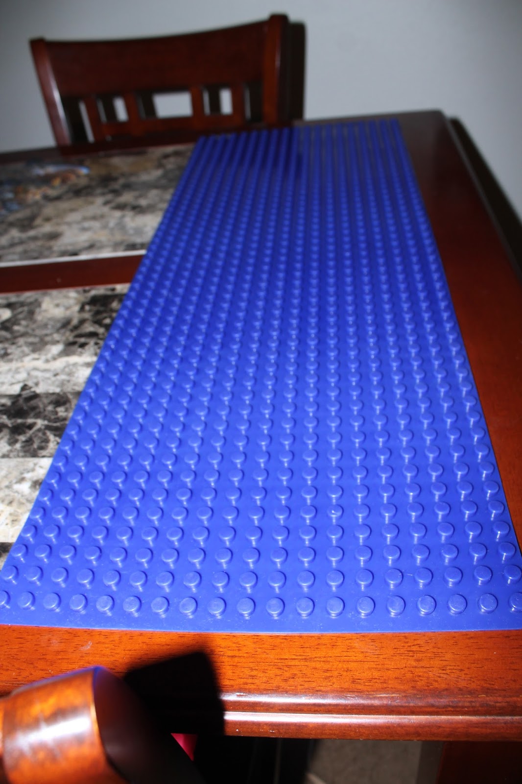 Quick Reviews: Blue Lego and Lego Duplo Compatible Baseplate Mat