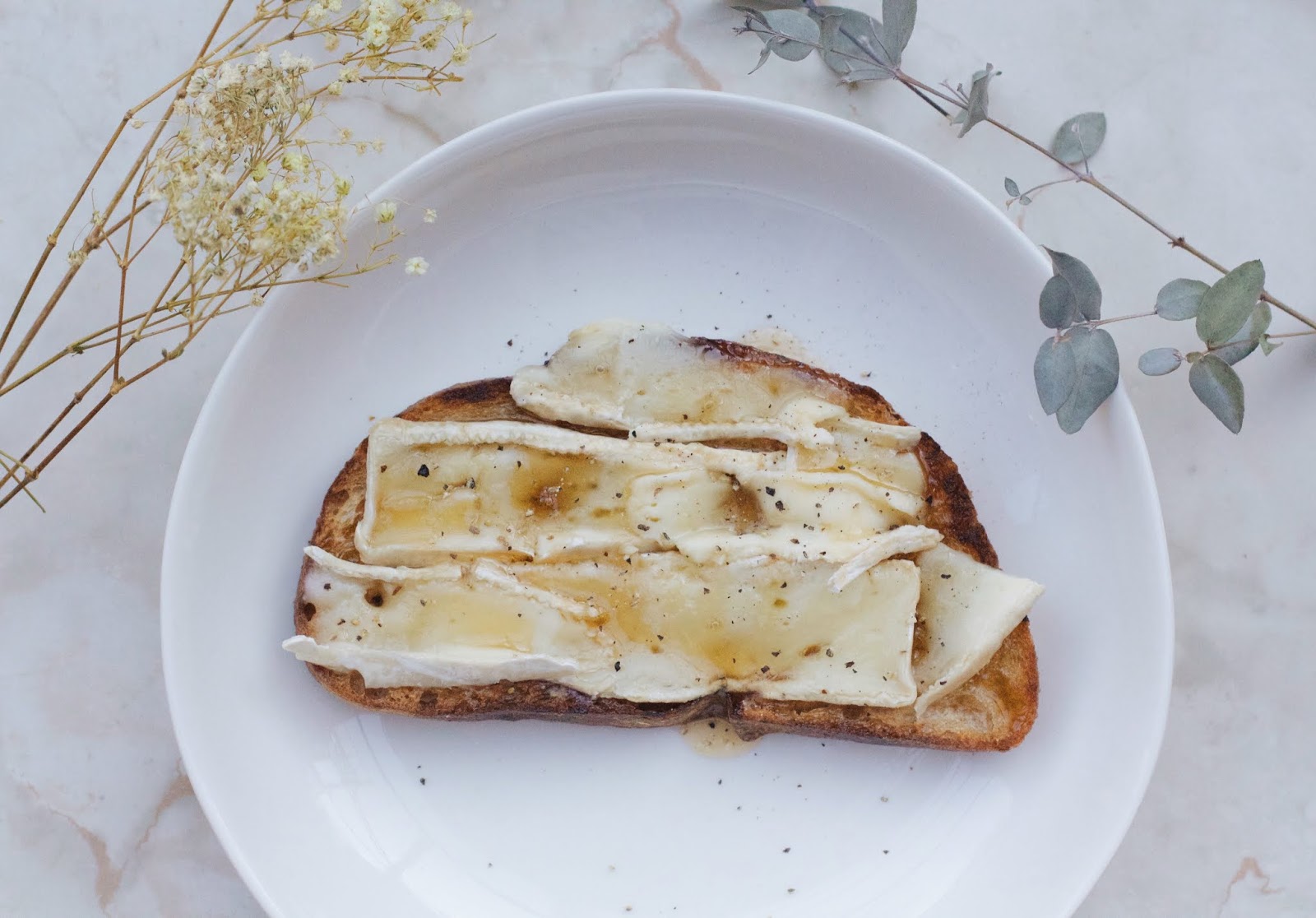 Brie Hot Toast