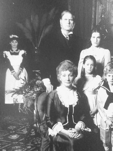 Jane Austen Moments: Leighton House and 18 Stafford Terrace