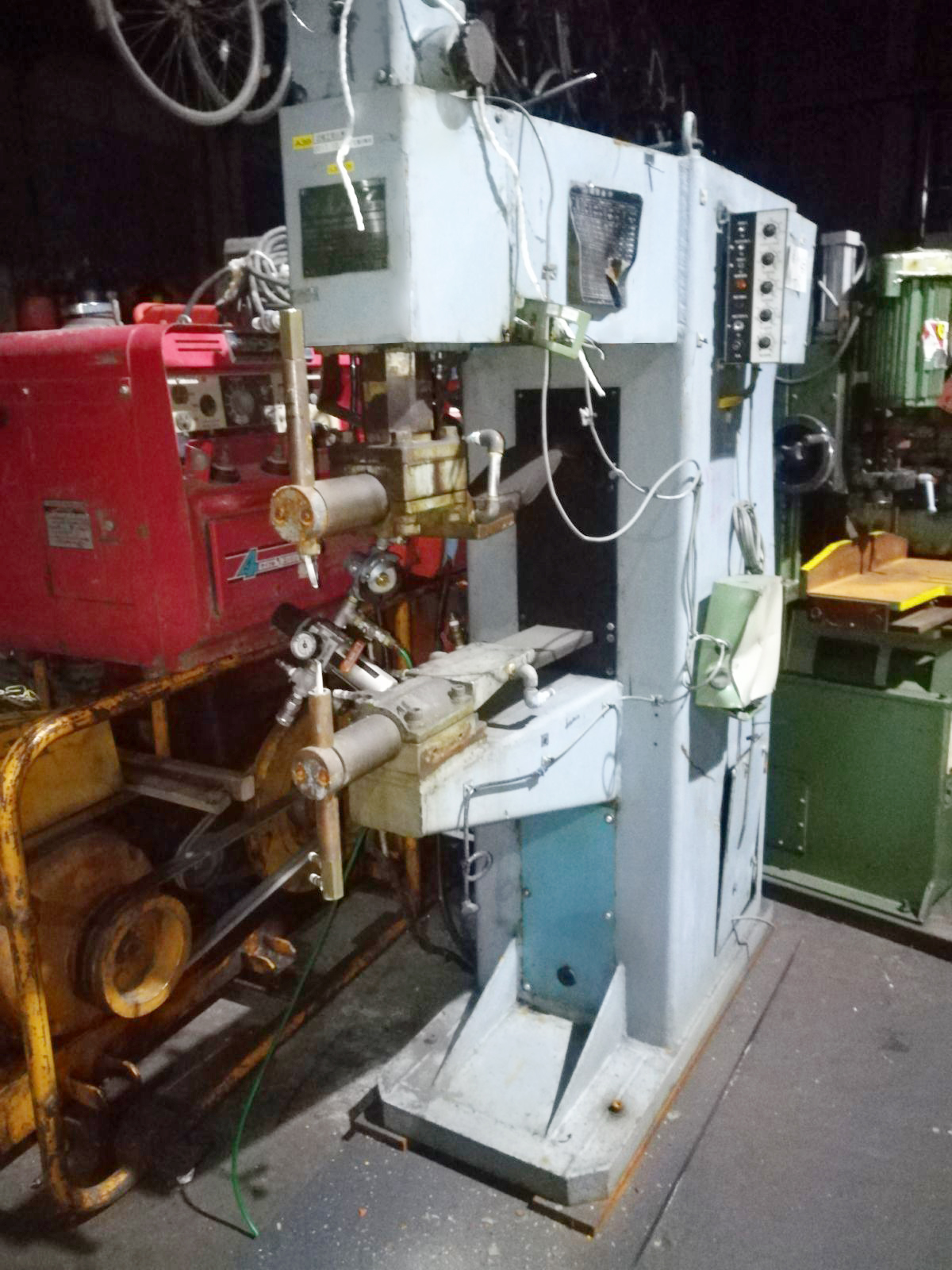 Products: Spotweld RSP-25 69kva 12,000 Amperes Highspeed spot Welding ...