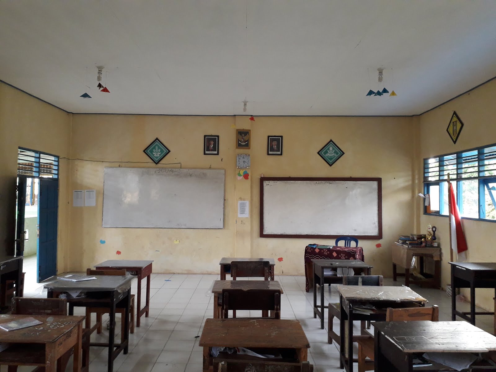 SMA MUHAMMADIYAH MARTAPURA: RUANG KELAS SMA MUHAMMADIYAH MARTAPURA