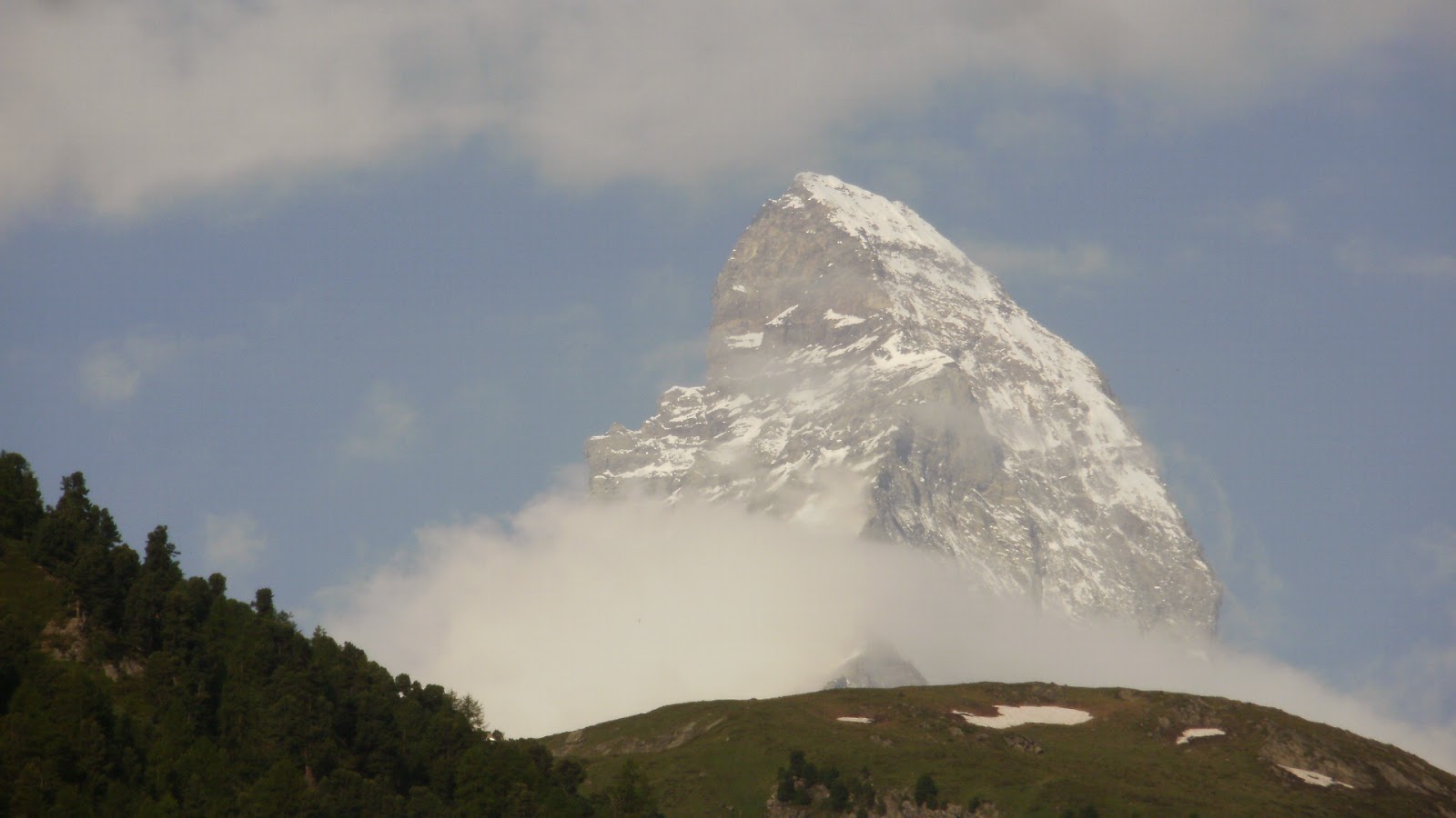 EXCURSII CU BICICLETA: Elvetia