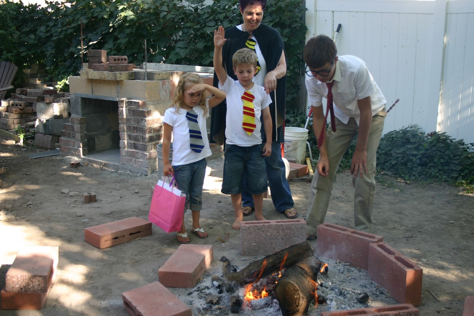 Puddle Wonderful Learning: Harry Potter Party: Honeydukes Sweet Shop ...