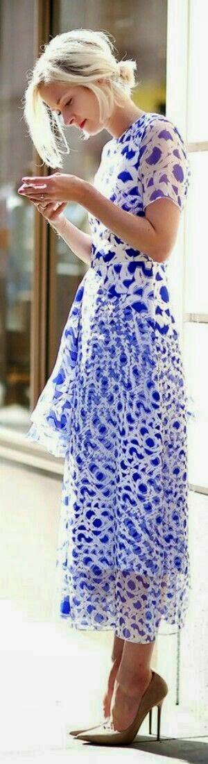 Street style | Spring maxi dress | Luvtolook | Virtual Styling