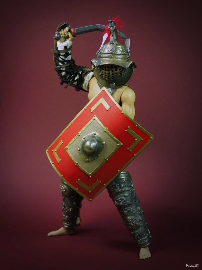 RED6: Kaustic Plastik Roman Gladiator Thraex