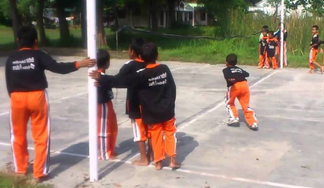 Daftar 35 Permainan Tradisional Provinsi Jawa Barat - ATURAN PERMAINAN