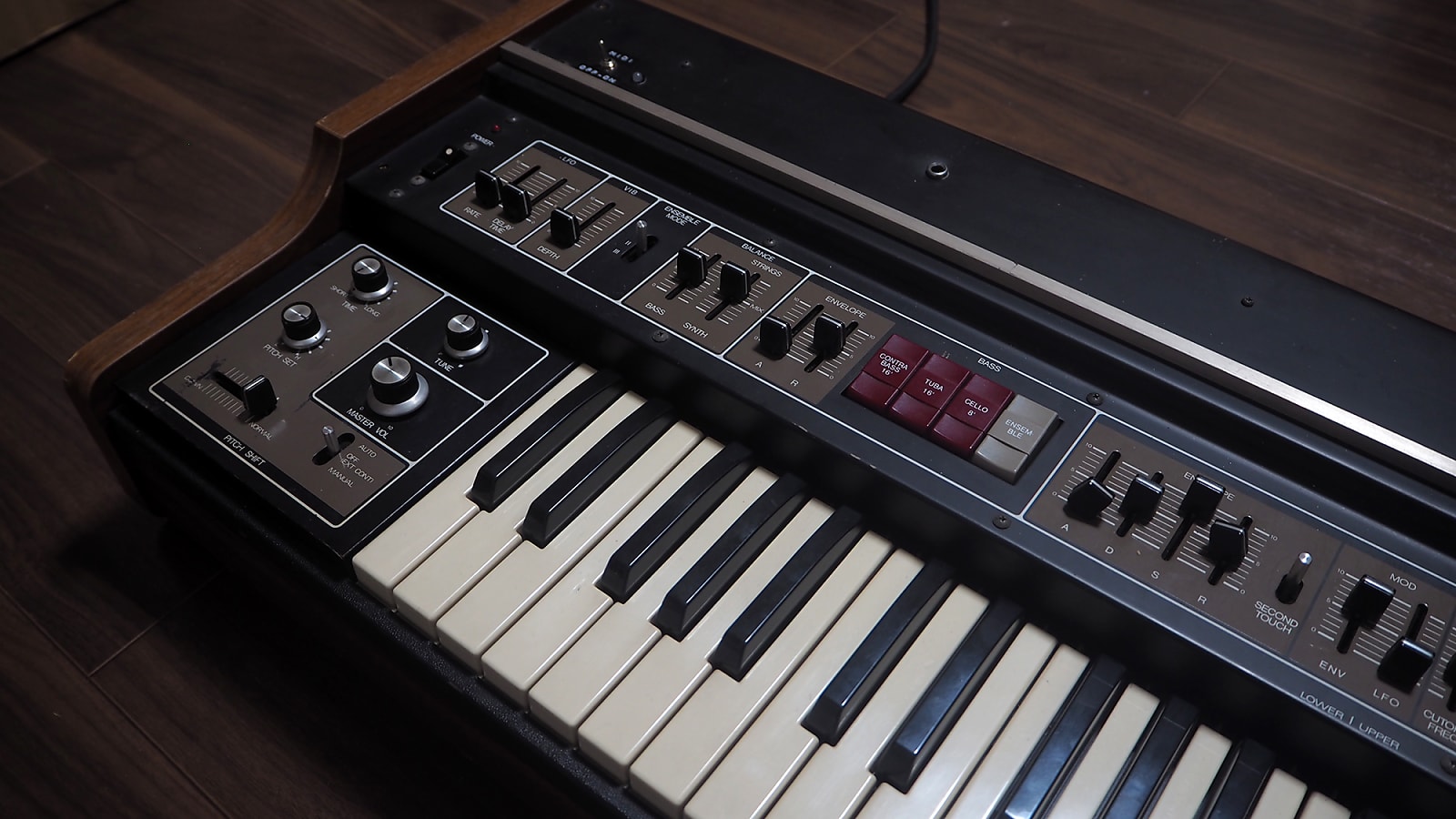 MATRIXSYNTH: Roland RS-505 Paraphonic String Synthesizer w/ MIDI Upgrade