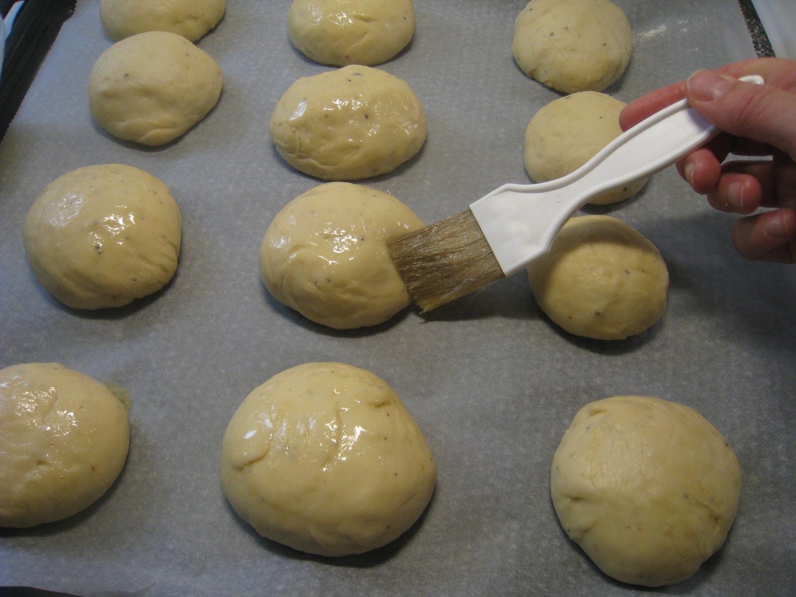 Pullan leivonta, ensimmäinen yritys – Kärähtäneet