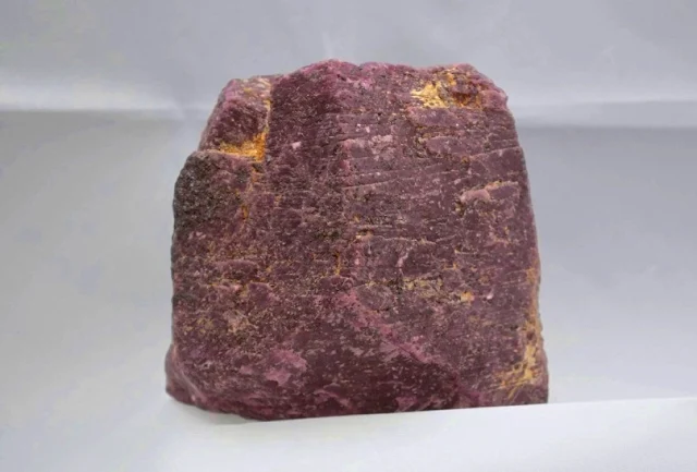 The Largest Rough Ruby Crystal in the World - Geology In