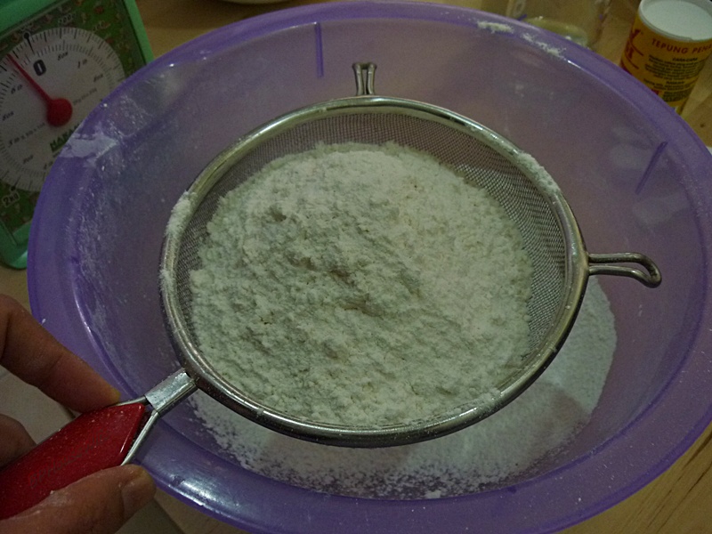 BPHouseWife: Chicken Pau/Chinese Steamed Bun Recipe with Chicken ...