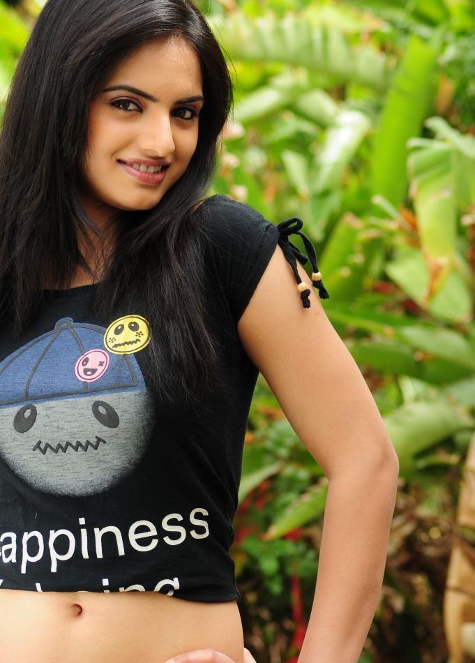 Indian Movie Updates Telugu Hindi Tamil Movie Hot And Spicy Galleries