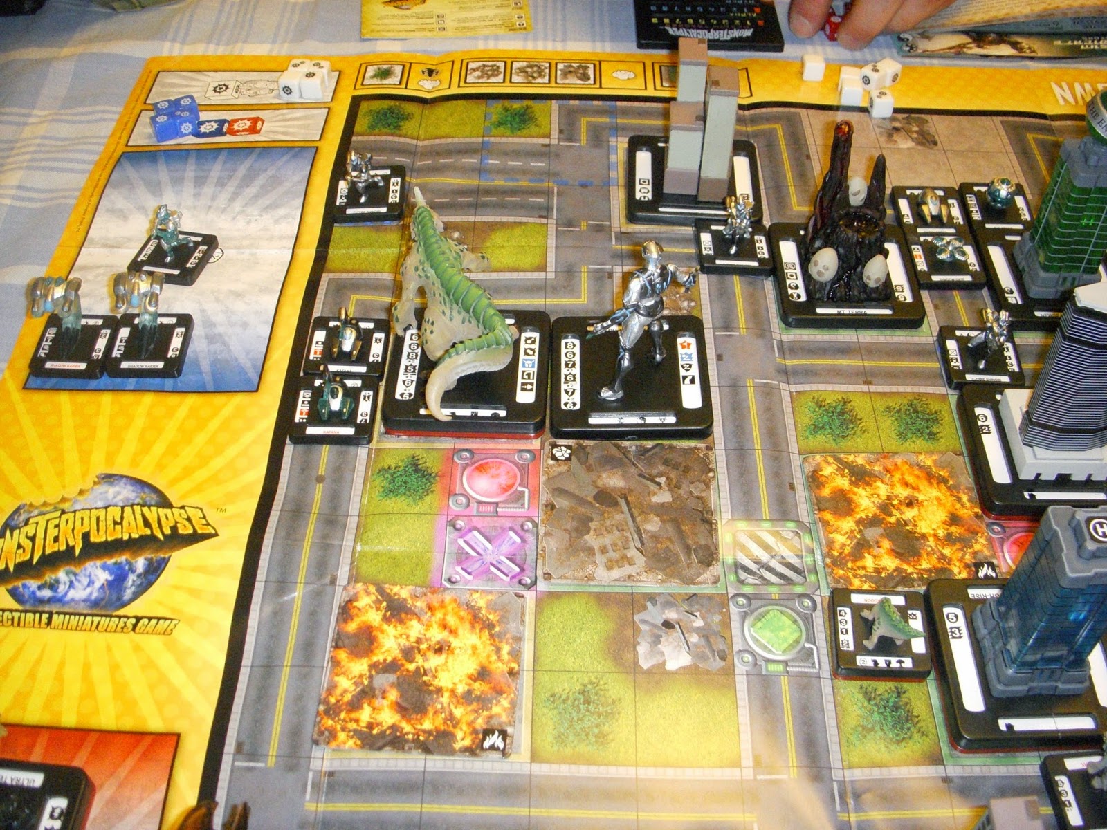 The Gen.: MONSTERPOCALYPSE: WALKING WITH TERRASAURS.