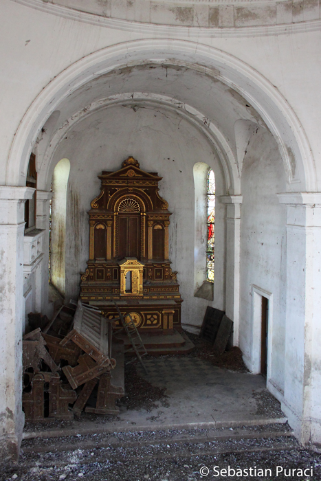 Sebastian Adam Photography: Bobda mausoleum (II)