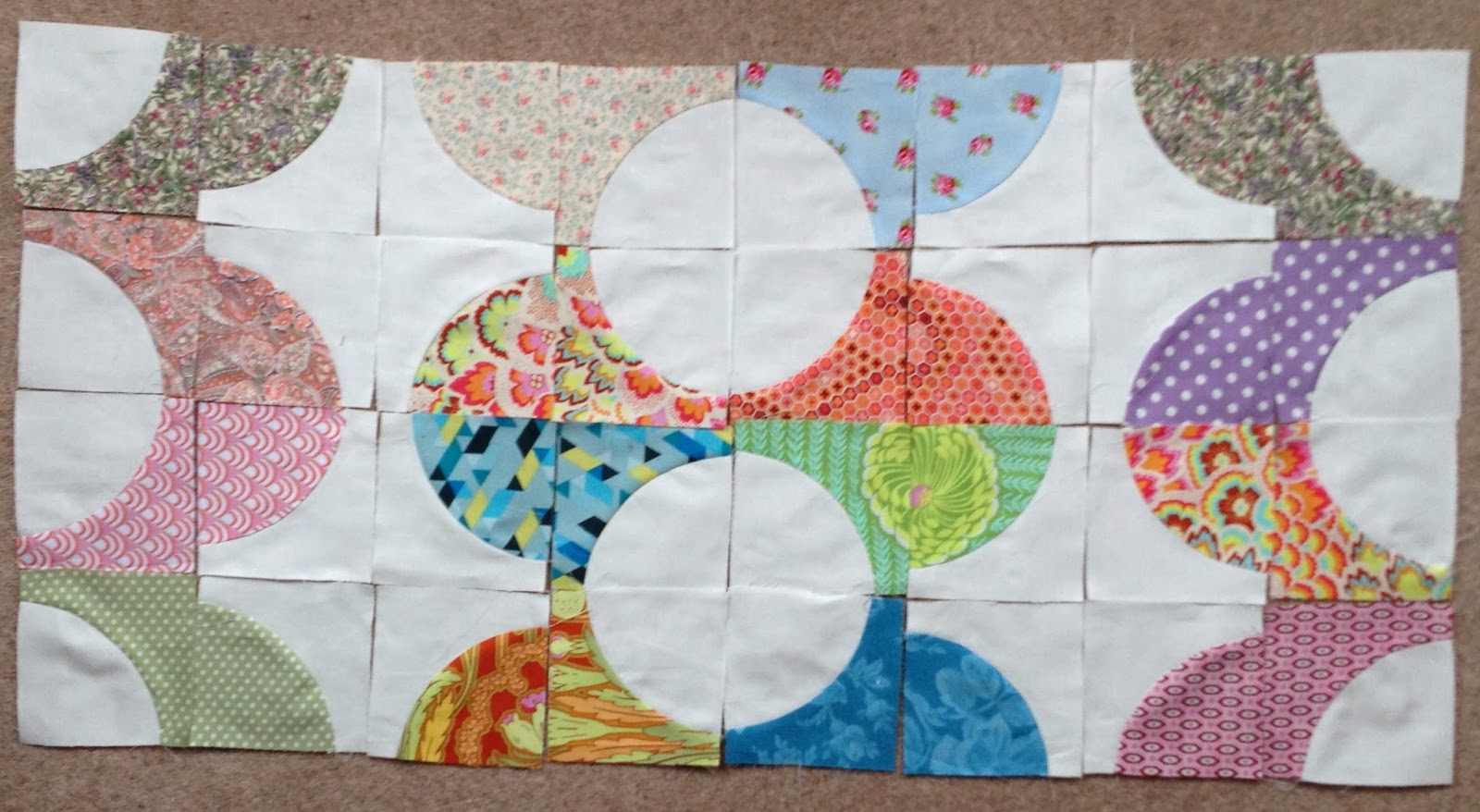 Mack and Mabel: Block Buster Sunday #1 Curved Piecing Tutorial, Drunkards Path and Variations