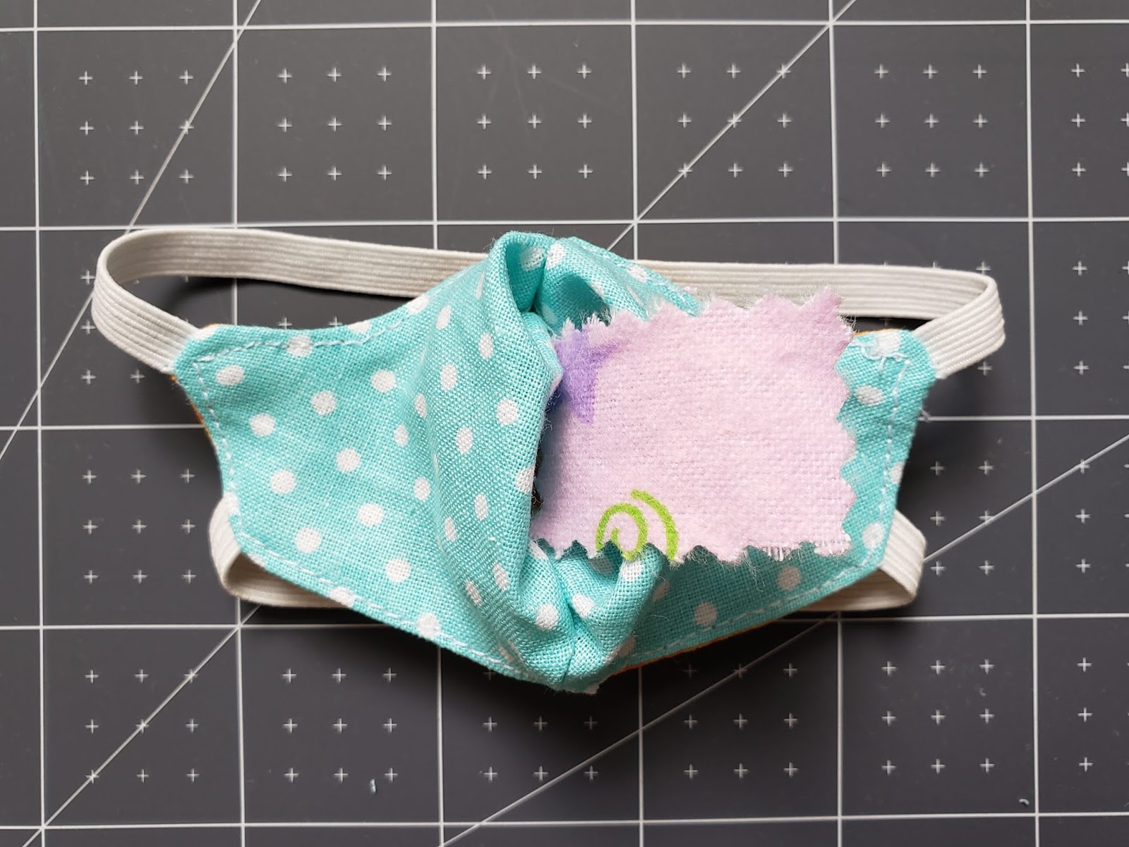 My DIY Addiction: FREE pattern! 14" and 18" DOLL face mask playset ...