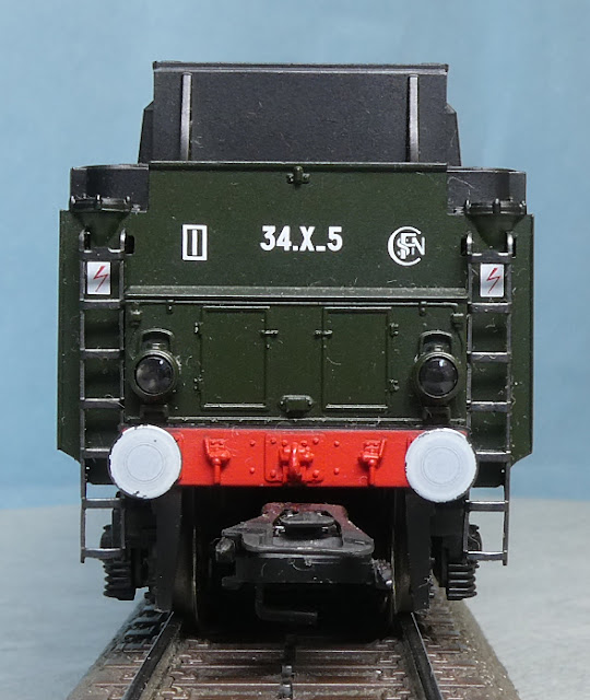 フランス国鉄 SNCF 重貨物用蒸気機関車 150X.5 (TRIX 22318)