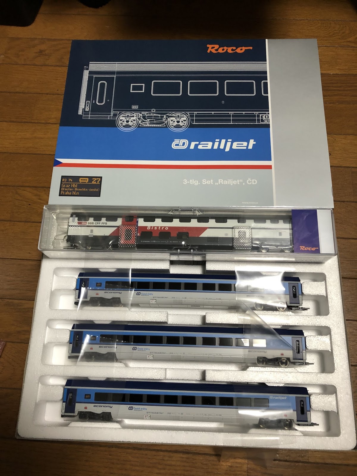 欧州鉄道模型とDCC 始めます！: 着弾報告ROCO74140 ROCO 74504
