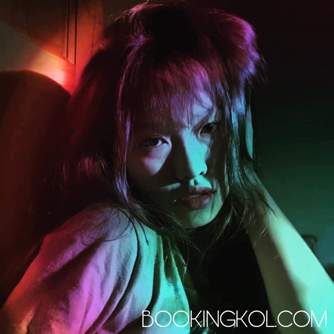 Chloe Smythe - Cô nàng GenZ xinh đẹp đa tài với niềm đam mê nghệ thuật ...