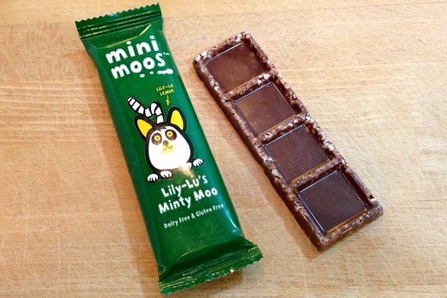 VEGANOO Vegan Reviews: mini moo