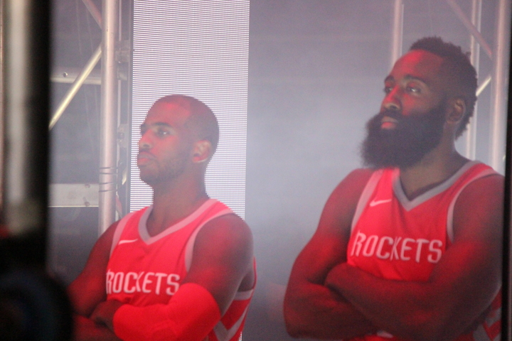 Rockets divulga elenco para o training camp