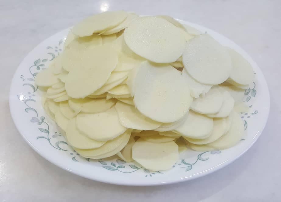 CRISPY ARROWHEAD CHIPS