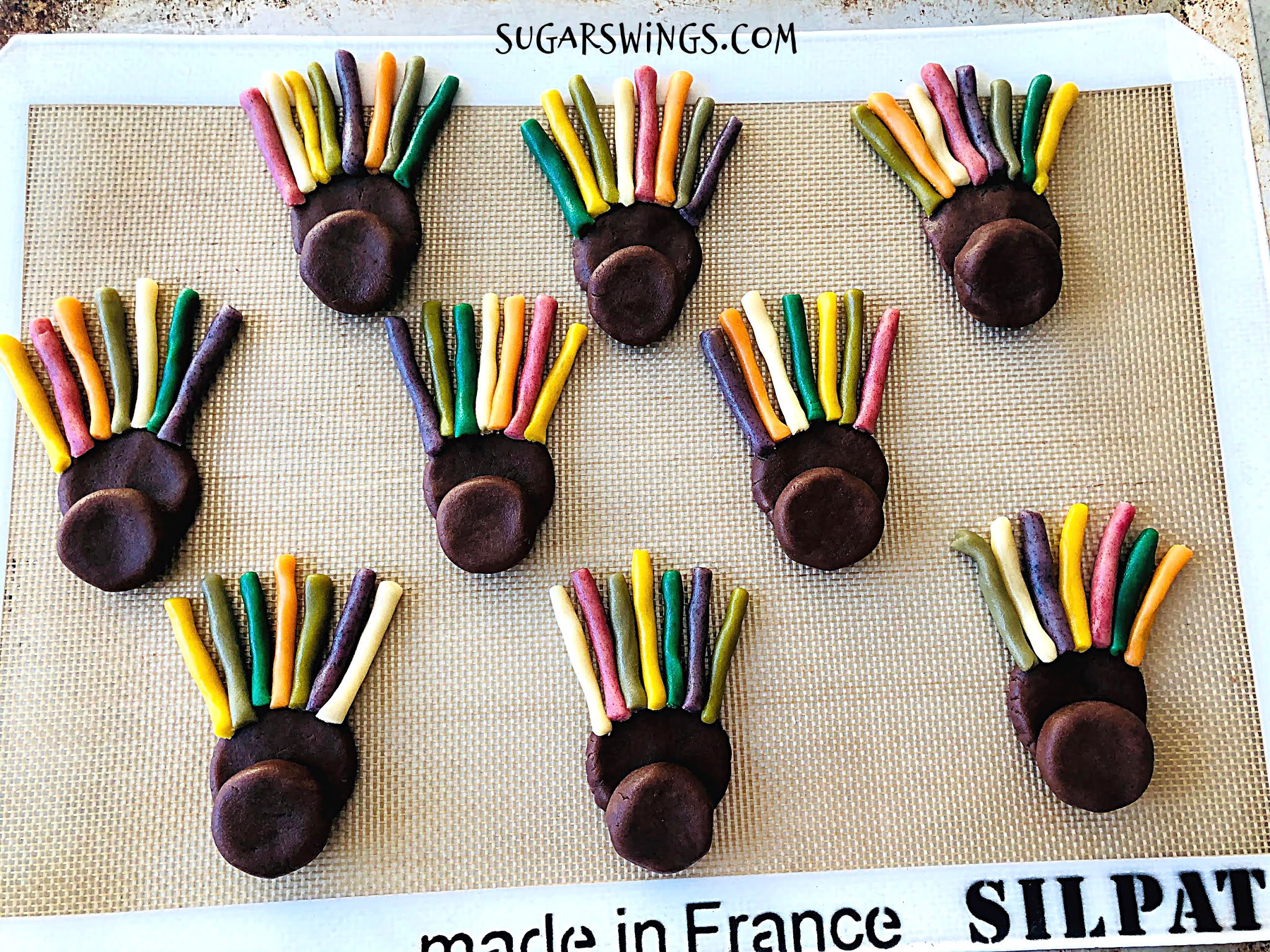 Sugar Swings! Serve Some: Kawaii Turkey Sugar Cookies for Thanksgiving