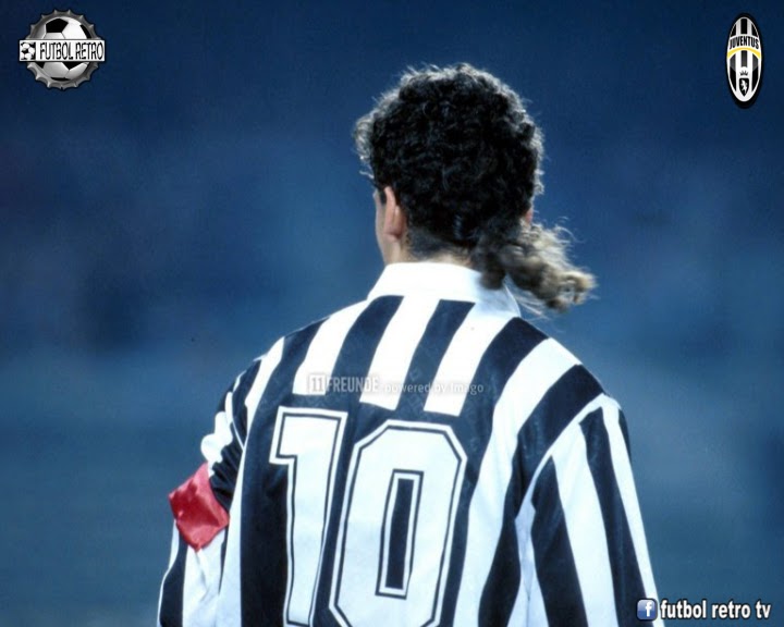 FUTBOL RETRO Banco de Imagenes: Roberto Baggio