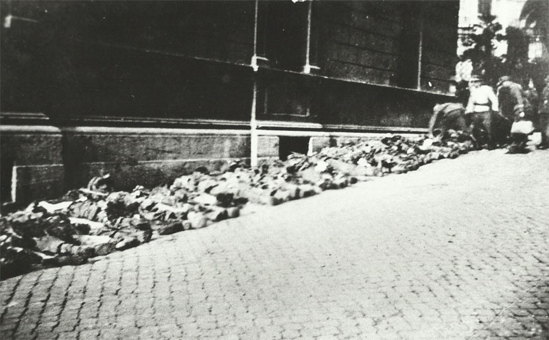 Caosfera: Via Rasella: escenario de sangre