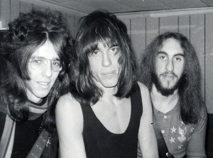 johnkatsmc5: Dust"Hard Attack “1972 + Dust “Dust” 1971 US Hard Rock