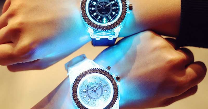 Flash Luminous Watch Led light Personality trends students lovers ...