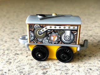 Little Blue Trains: 🚂 Thomas & Friends Minis Robot Toby