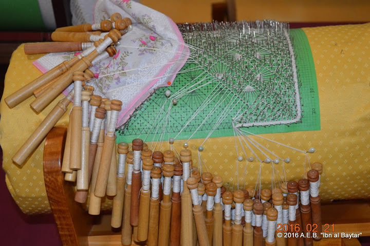 ENCAJERAS DE BOLILLOS DE BENALMÁDENA: agosto 2018